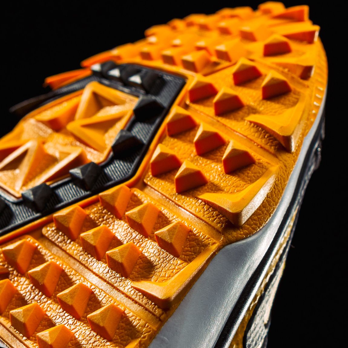 Boombah - Turbine Turf Shoe